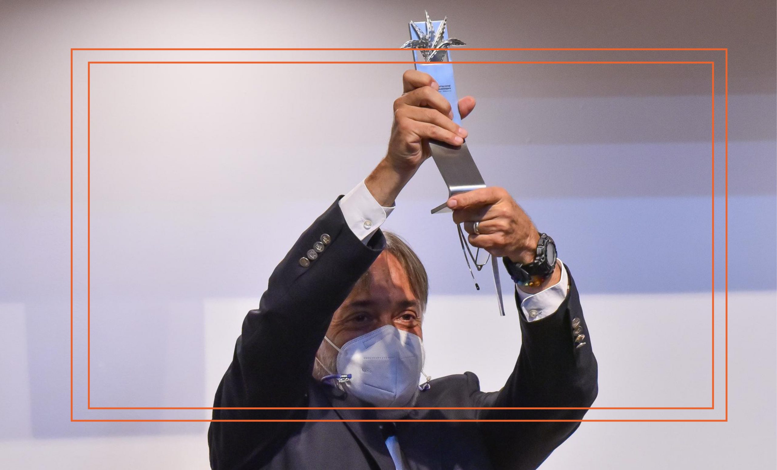 Entregan Premio Mayahuel al DIS del CUAAD - Gaceta UDG