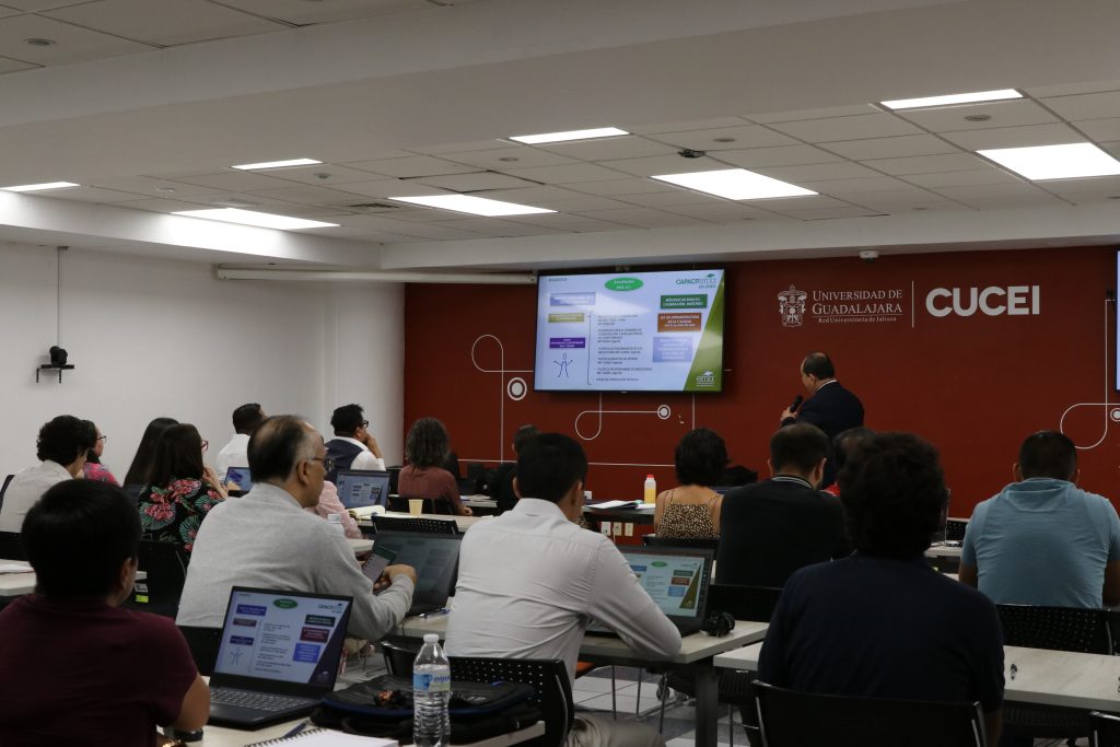 Fortalece CUCEI su vinculación con la industria - Gaceta UDG